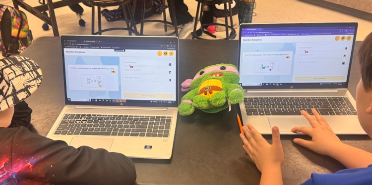 Pear Practice is SO MUCH FUN #Gamification | Mr. Gonzalez's Classroom